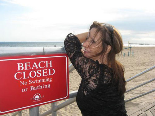 Lisa Lowell helps iPoet celebrate -The Poetry of Music' on May 14