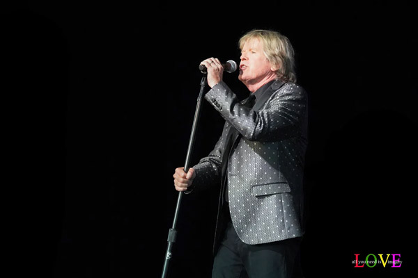 Herman's Hermits Starring Peter Noone LIVE! at Ocean City Music Pier